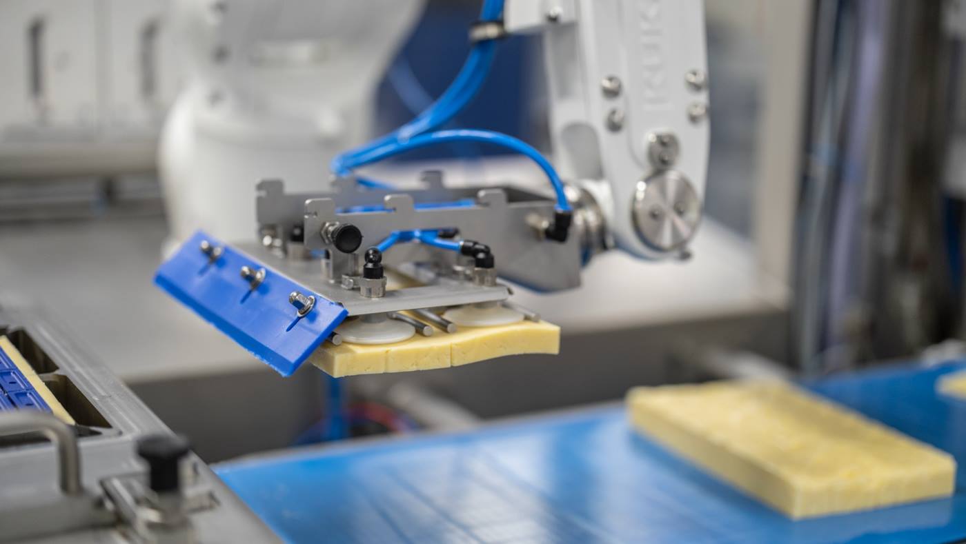 采用机器人实现食品加工自动化 | KUKA AG